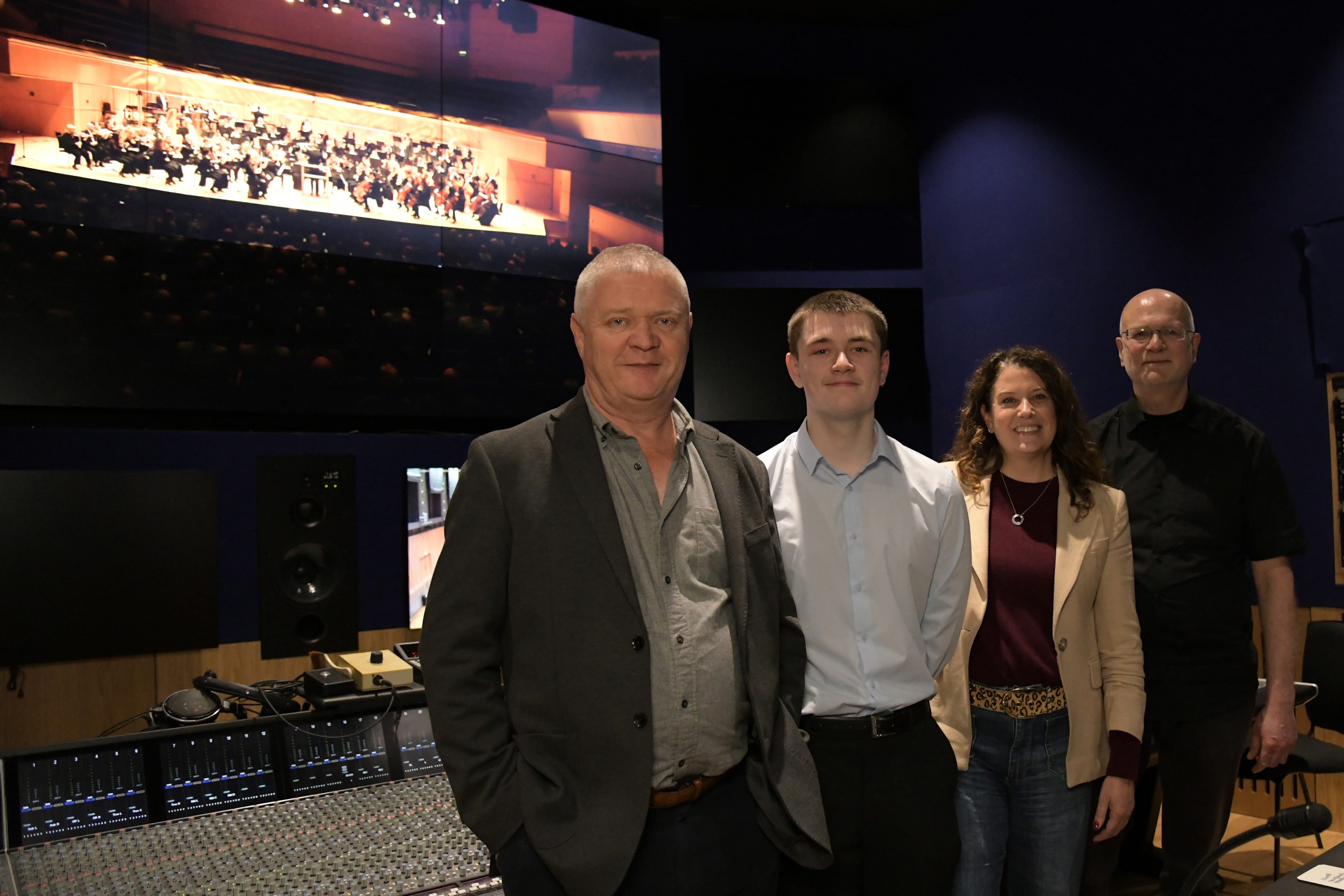 RSNO announces new engineering placement in partnership with Cirrus ...